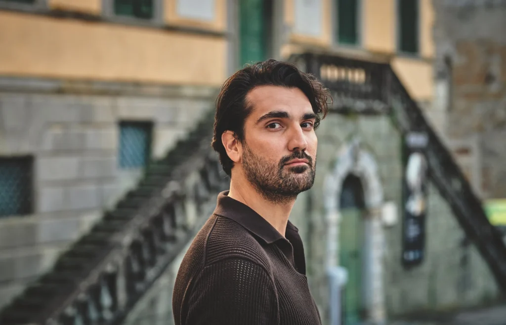 Jonathan Tetelman: Můj zpěv stojí a padá s dechem - Časopis Harmonie