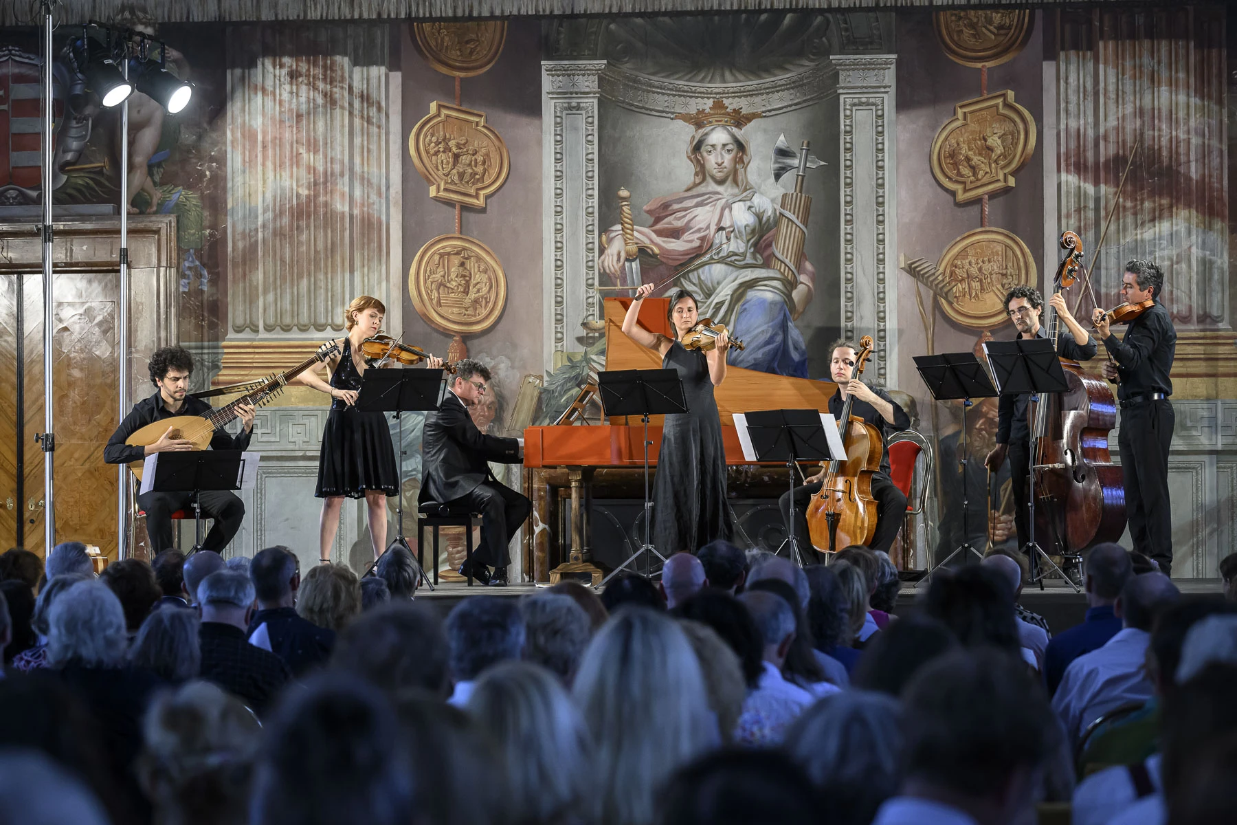 Vulkanický večer v Trojském zámečku - Časopis Harmonie